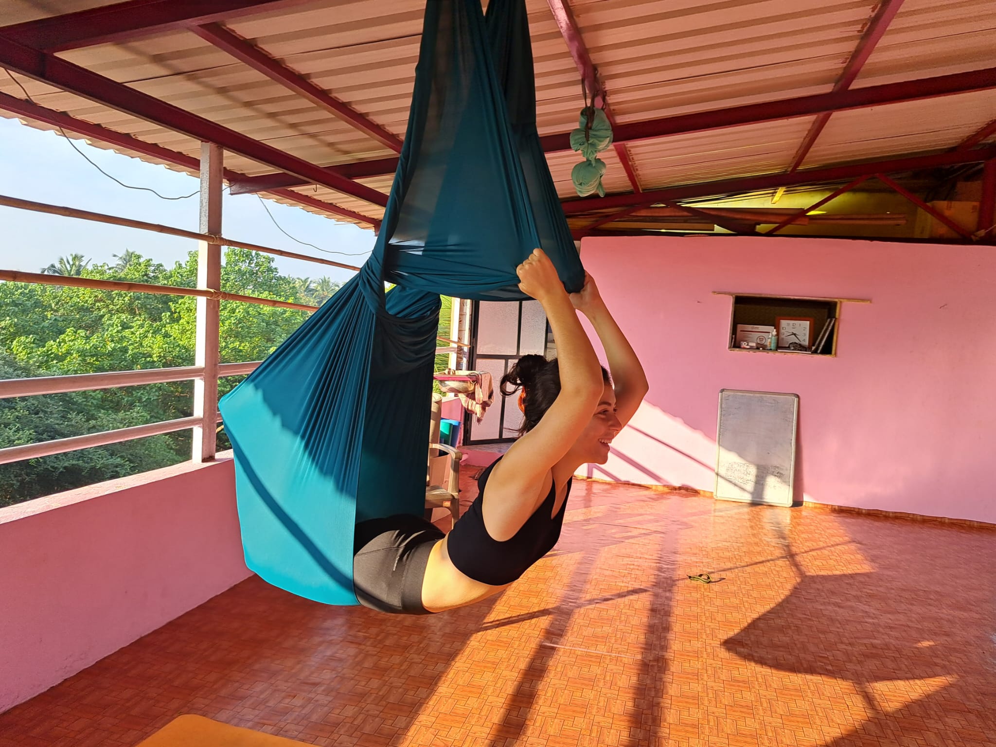 50 HOURS AERIAL YOGA TEACHER TRAINING COURSE – Raj Yoga School